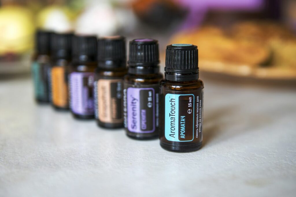 DiGize Essential Oil Blend: How To Use, Safety & FAQs - Aromatherapy United